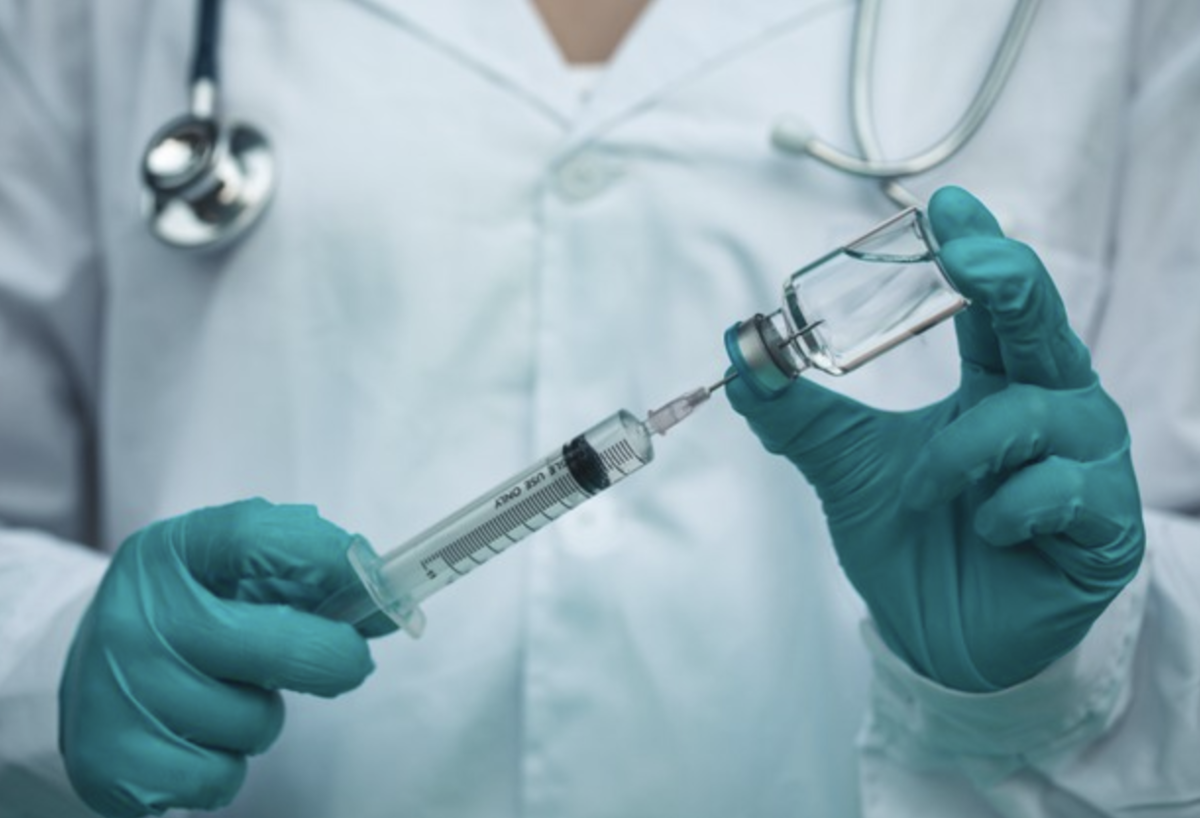 Vaccinazioni anti Covid ed antinfluenzale, ecco le indicazioni della ... Vaccinazioni anti Covid ed antinfluenzale, ecco le indicazioni della ...